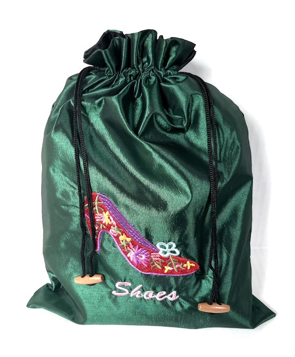 [Satin Shoe Bag - Green] | The Flight Attendant Shop